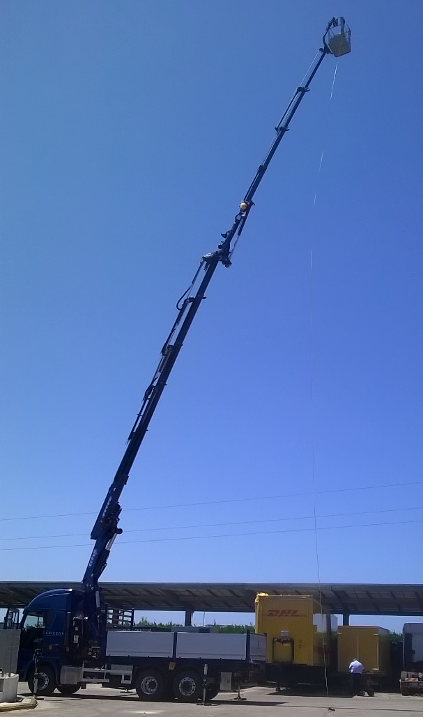 Cassone Ribaltabile con Gru e cestello-TERCAM Allestimento Veicoli ...